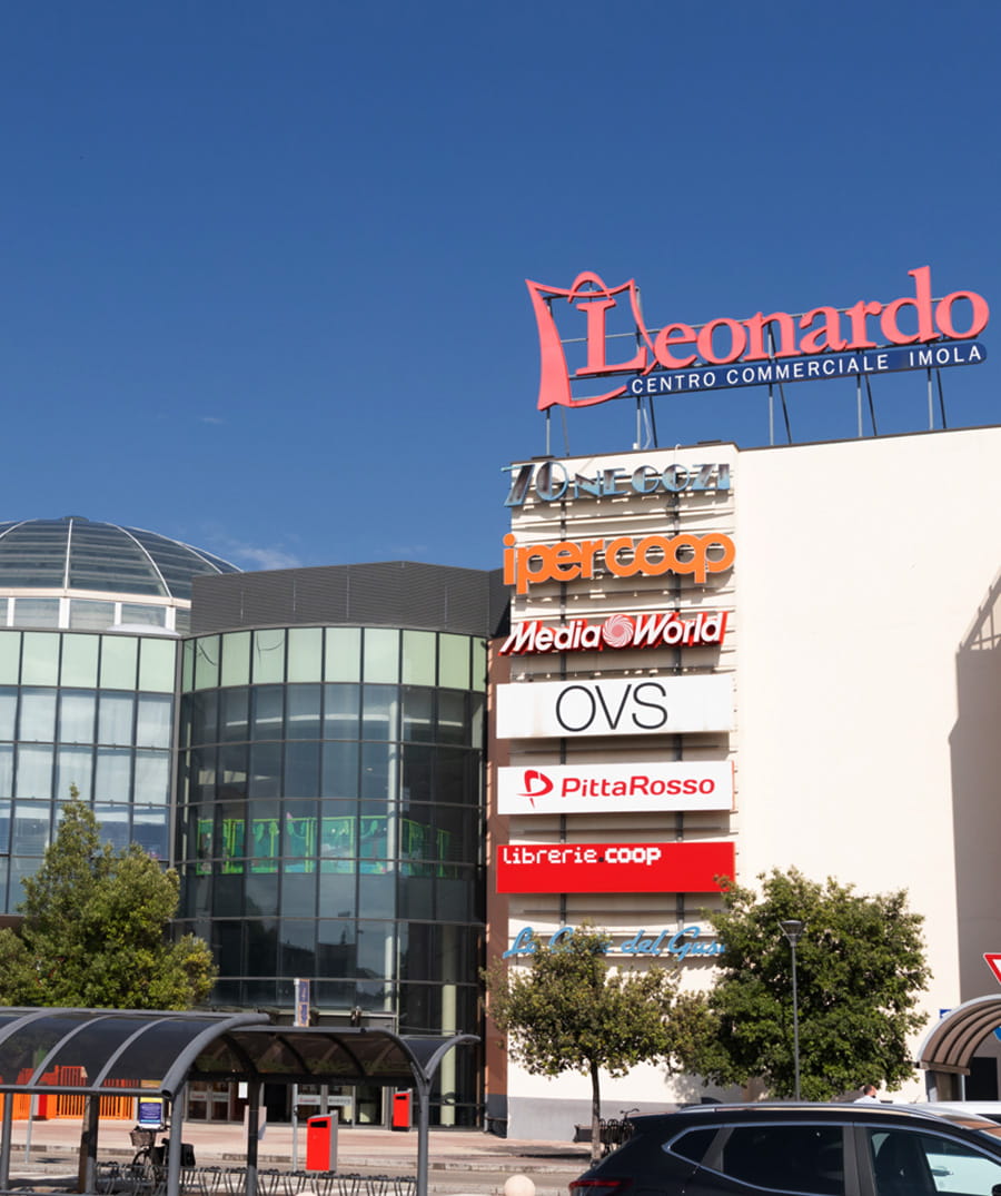 Il centro - Centro Commerciale Leonardo - Imola - Bologna