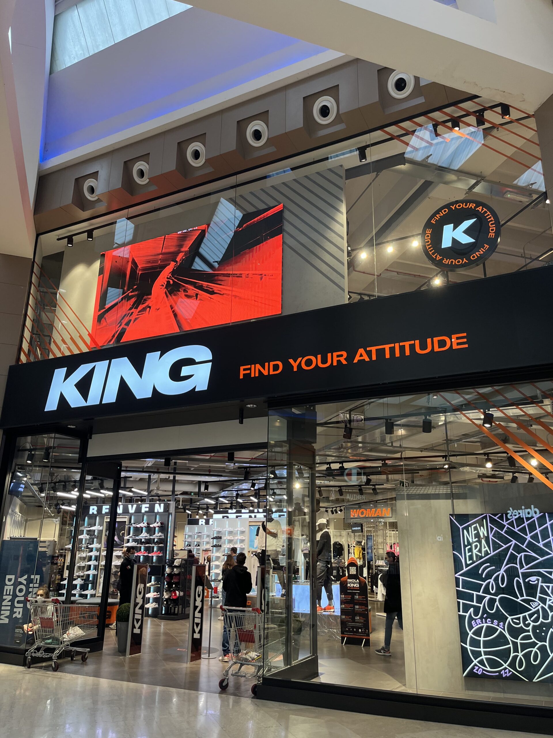 KING ATTITUDE - Centro Commerciale Leonardo - Imola - Bologna
