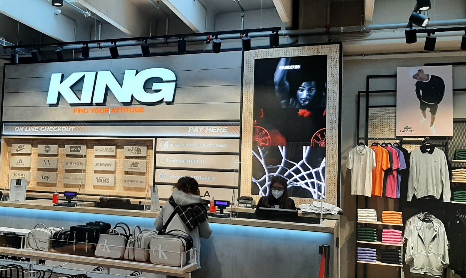 KING ATTITUDE - Centro Commerciale Leonardo - Imola - Bologna